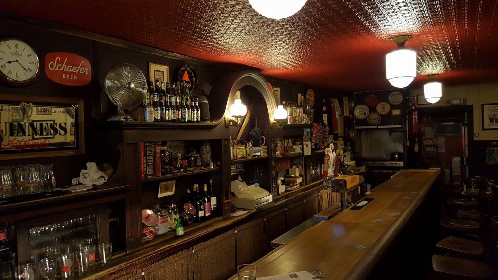 Dutch Tavern | Established 1933