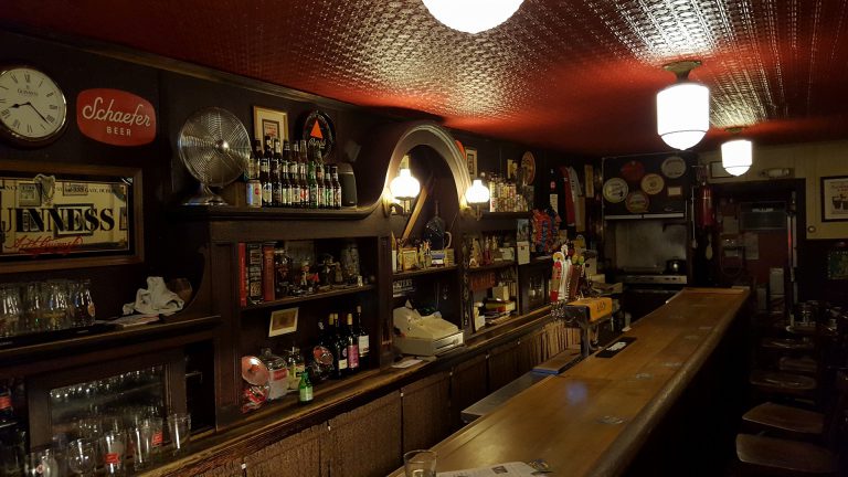 Dutch Tavern | Established 1933